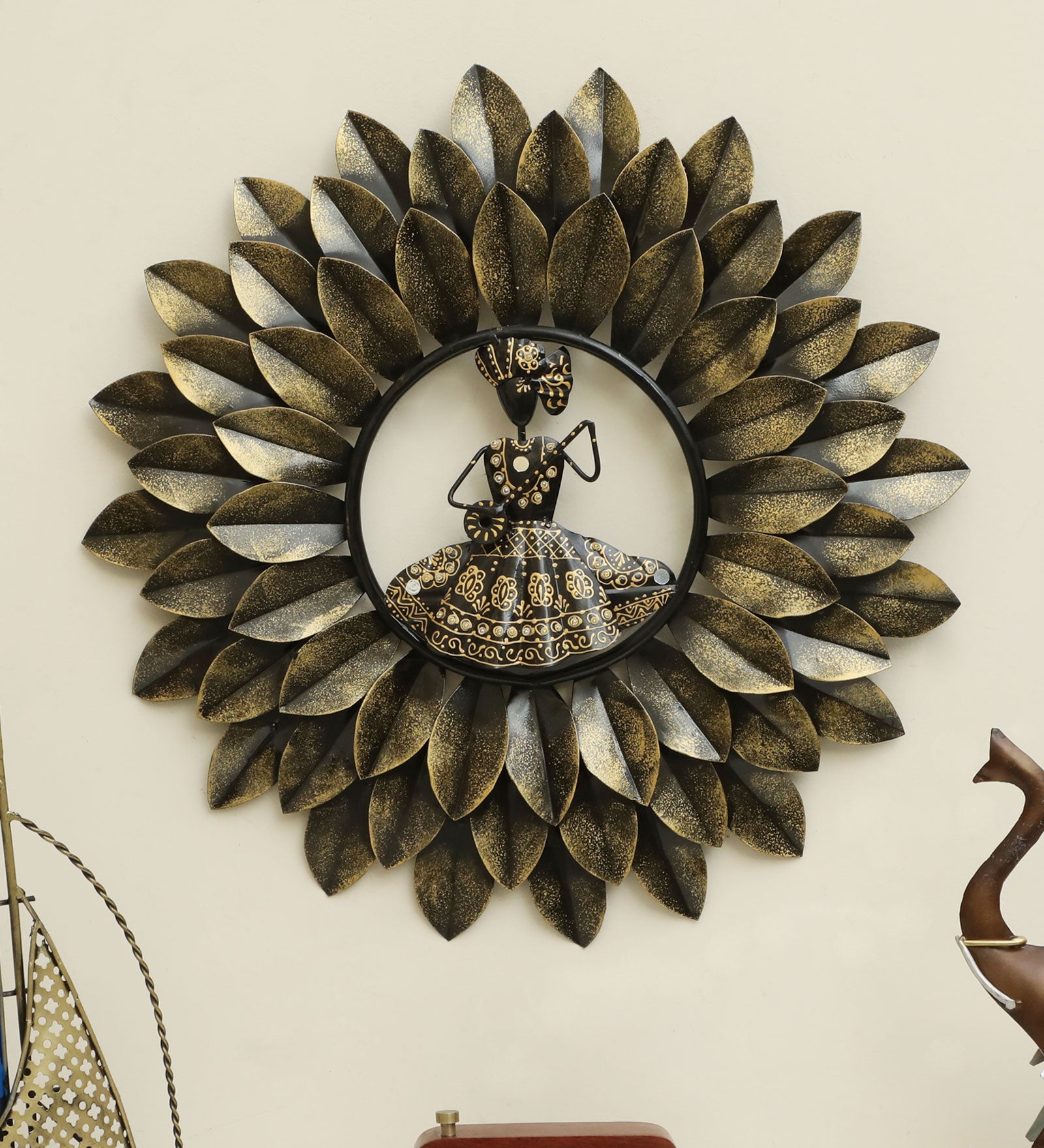 Buy Vedas Fuji Wall Mounted and Hanging Sculpture Wall Decor Art Online ...